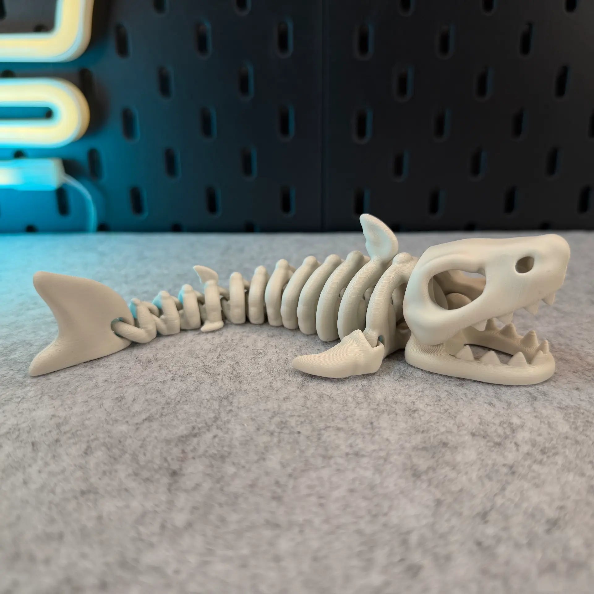 Articulated Skeleton Shark – Custom 3D Printed Item – ultraedgeindustries